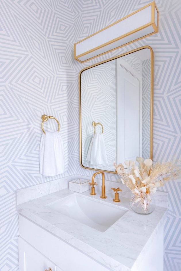 18 Lovely Coastal Powder Room Designs You'll Adore