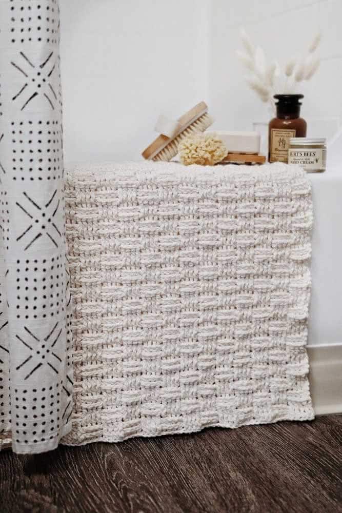 Ideas Of String Bathroom Sets You'll Want To Implement