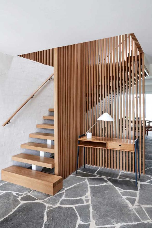 Advantages Of Slatted Panel In The Decor