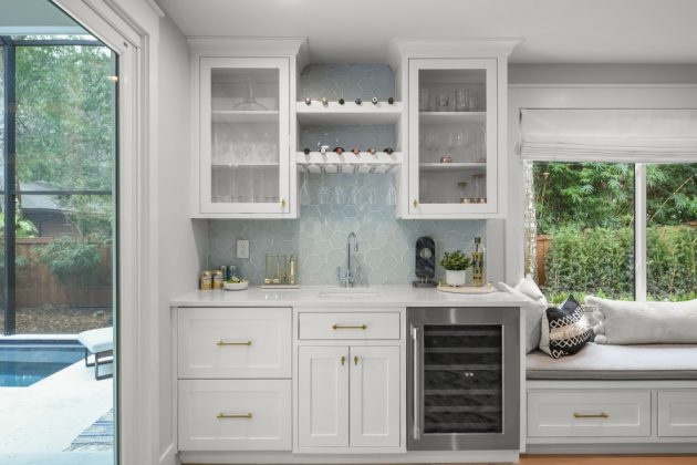 15 Splendid Coastal Home Bar Ideas You Will Want