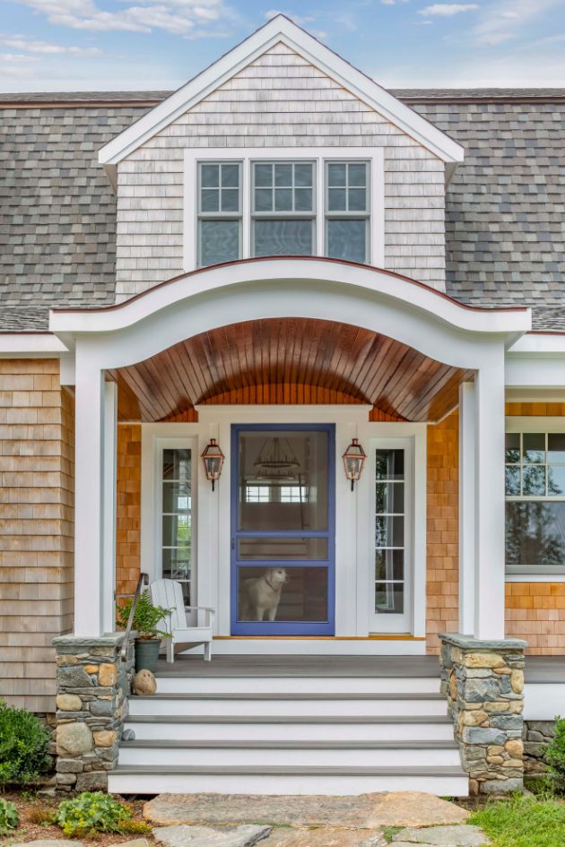 18 Captivating Coastal Entrance Designs You Just Can't Pass Up