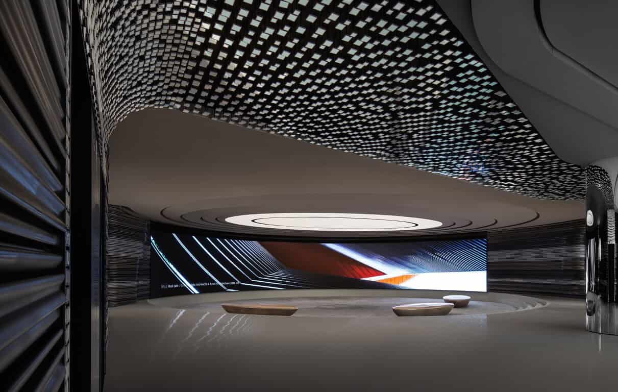 Park Reception Hall of LUXERIVERS by MOD Architecture in Chongqing, China