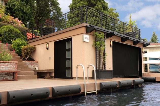 14 Examples of Amazing Coastal Garage Designs For Your Beach House