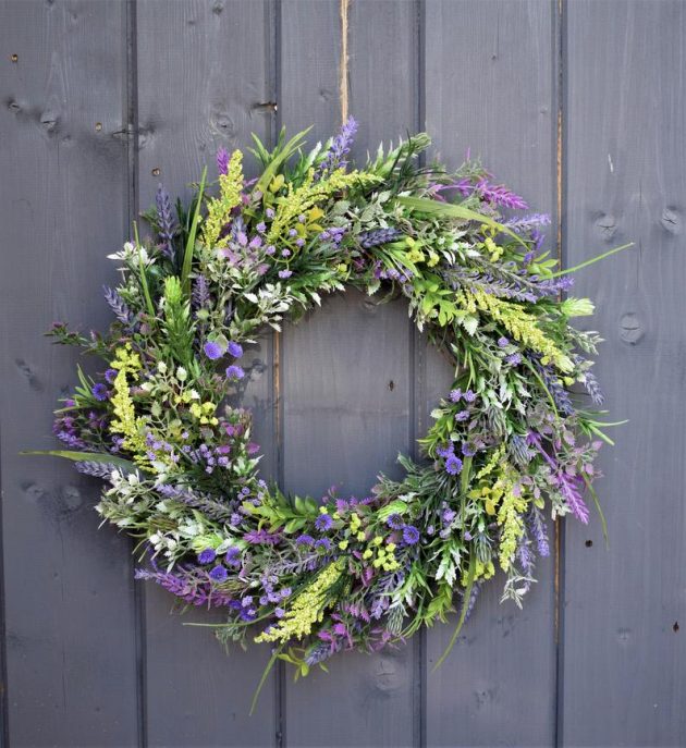 16 Colorful Floral Summer Wreath Designs You Will Adore