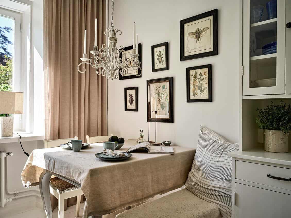 Cozy Style Mae With Textiles