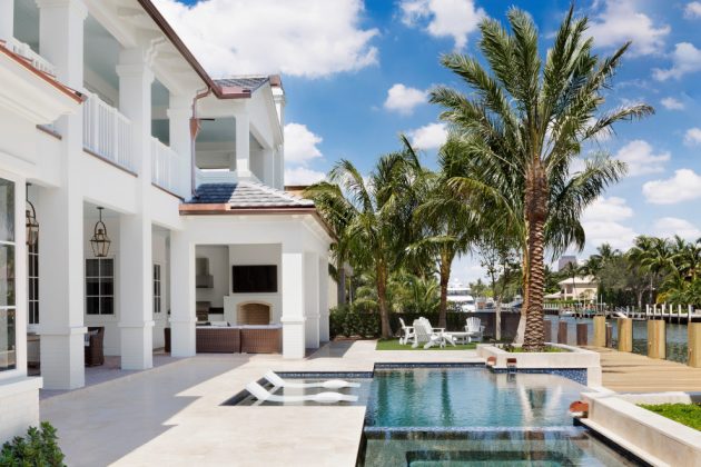 20 Exceptional Coastal Swimming Pool Designs That Will Take Your Breath ...