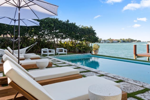 20 Exceptional Coastal Swimming Pool Designs That Will Take Your Breath ...