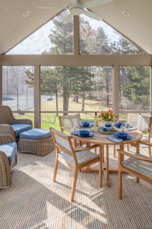 20 Incredible Coastal Porch Designs For Proper Beach Living