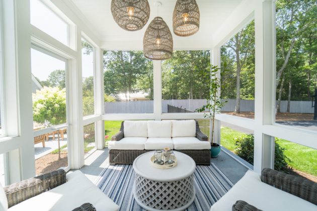 20 Incredible Coastal Porch Designs For Proper Beach Living