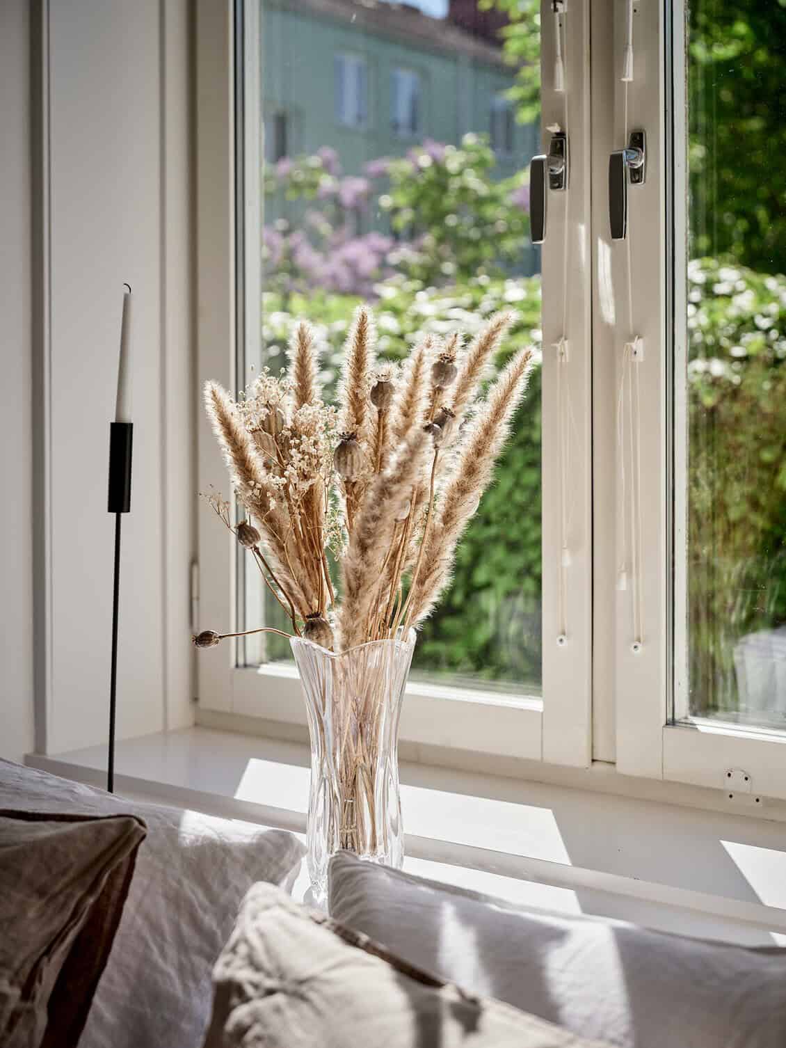 Cozy Style Mae With Textiles