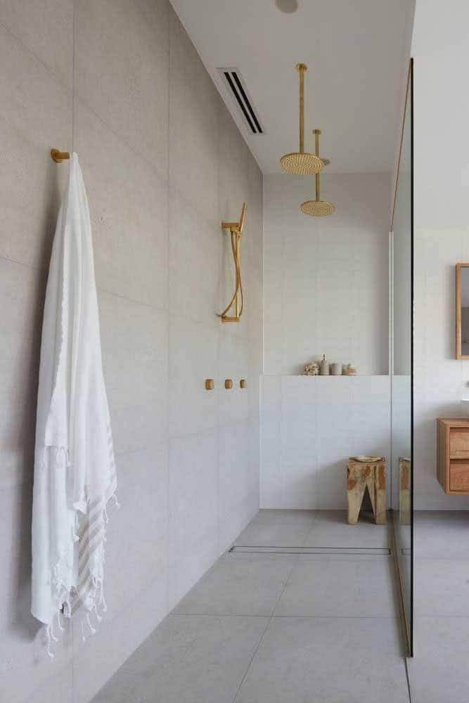 Tips For Choosing The Right Ceiling Shower