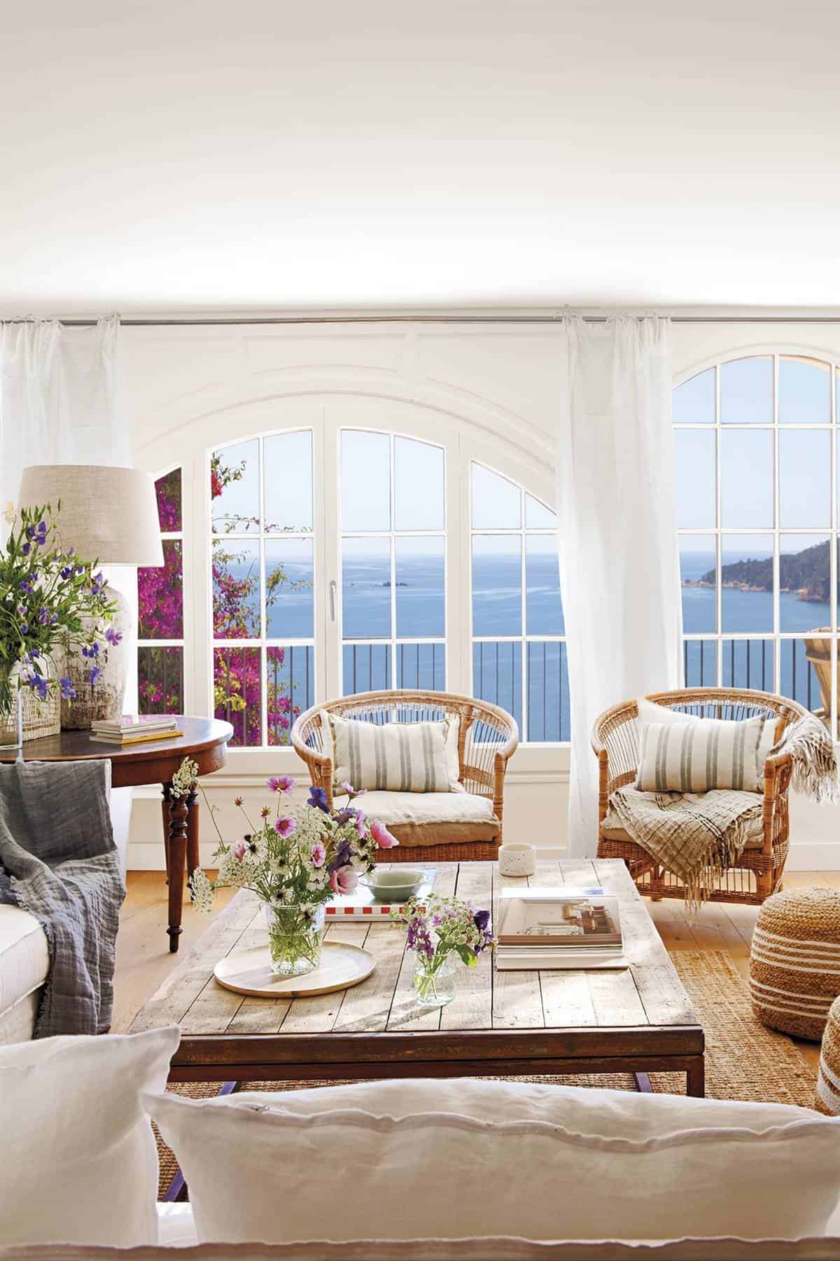 10 Rooms With Sea Views Full Of Ideas Of refreshing Decoration (Part I)