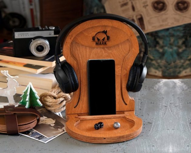14 Clever Docking Station Designs That Will Make The Perfect Gift