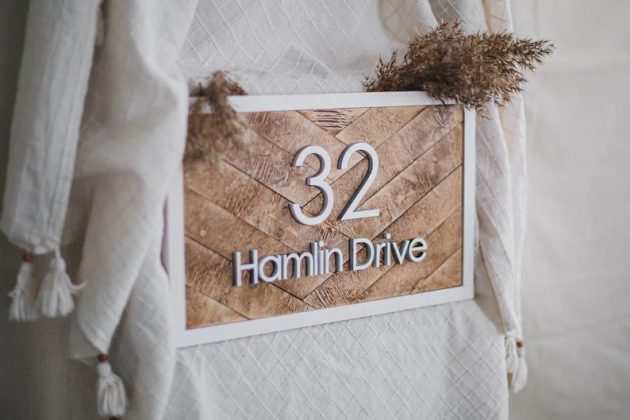 15 Sleek Modern House Number Designs Any Modern Home Needs