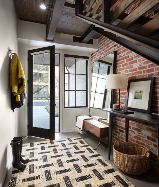 15 Stunning Industrial Foyer Designs That You Are Going To Enjoy