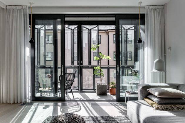 15 Super Cool Industrial Balcony Designs For Any Outdoor Layout
