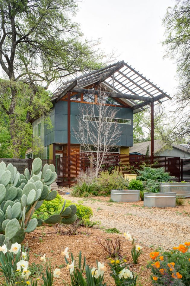 16 Wonderful Industrial Landscape Designs For Any Location