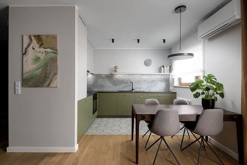 How Would You Like A Khaki Cuisine?