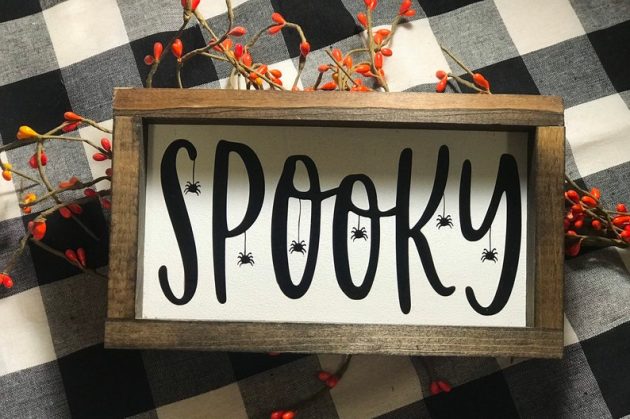 16 Scary Halloween Sign Designs You Need To Put Up