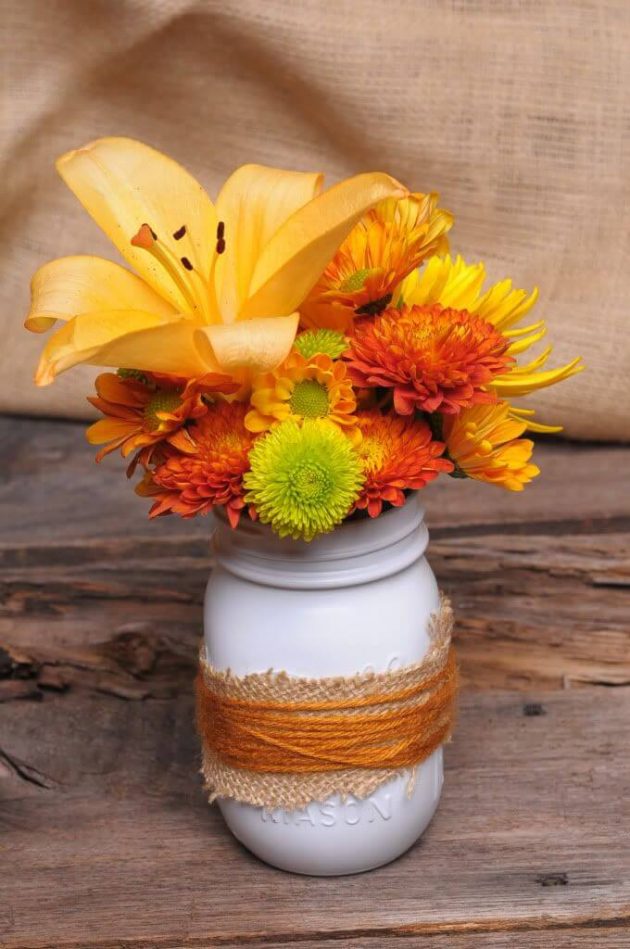 16 Wonderfully Charming DIY Fall Flower Arrangement Ideas