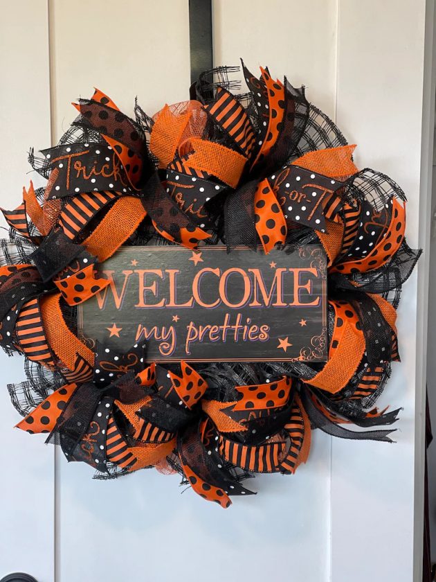 17 Spooky Halloween Wreath Designs To Get You Ready