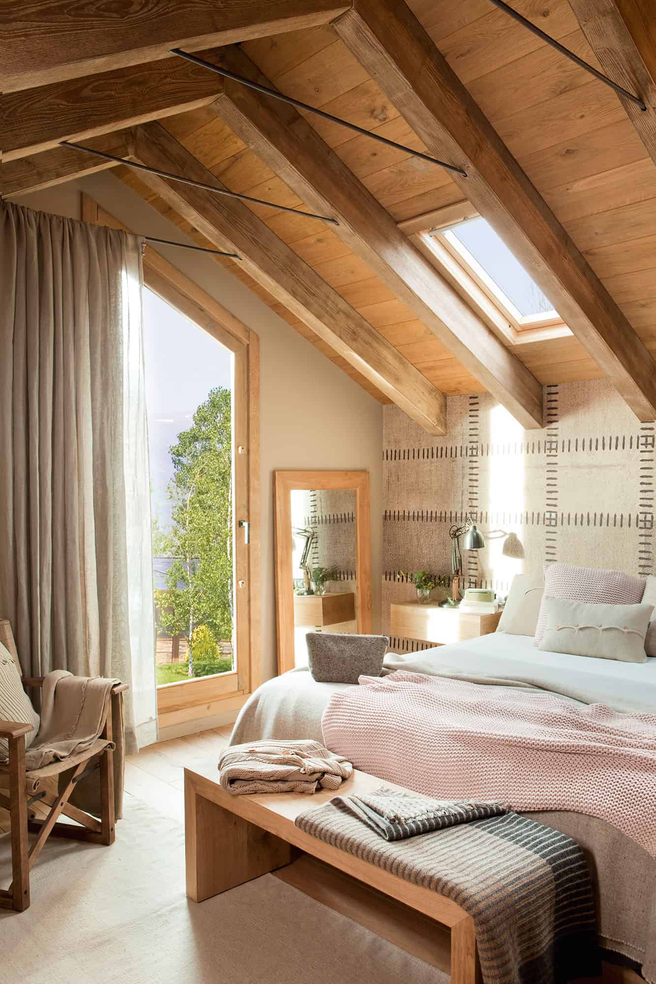 Fantastic Beds You Won't Want To Ever Leave