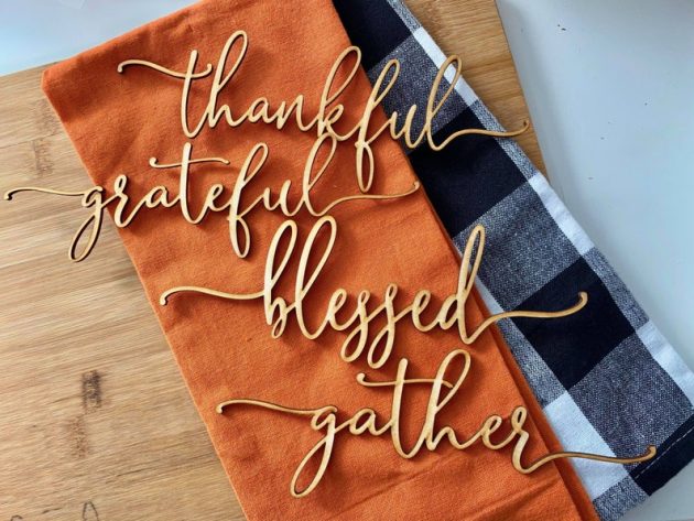 17 Lovely Thanksgiving Placemat Designs For Your Tablescape