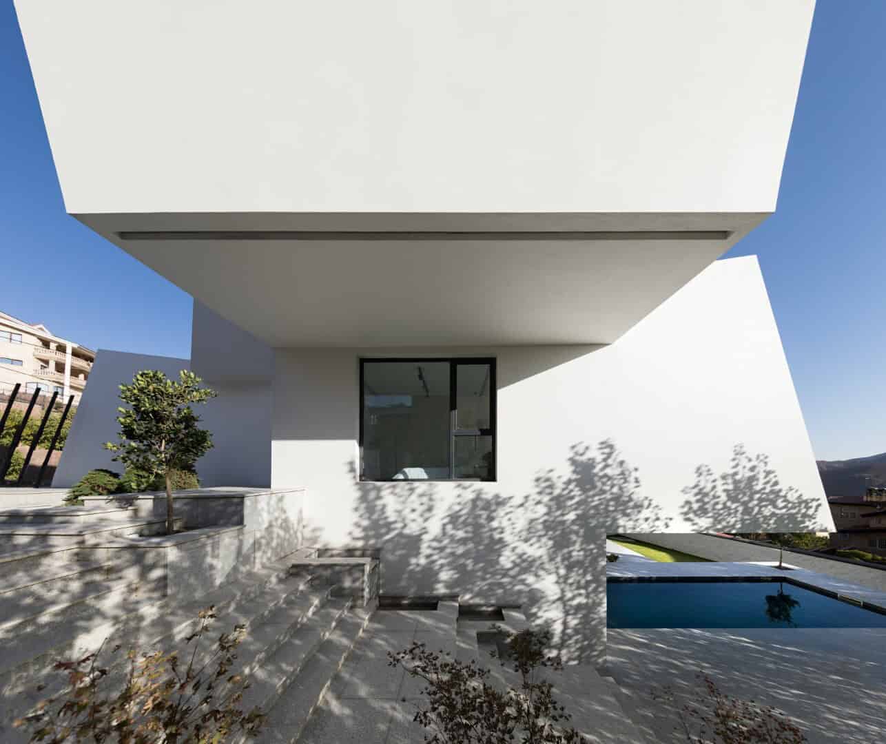 Cantilever House by UC21 Architects in Mosha, Iran
