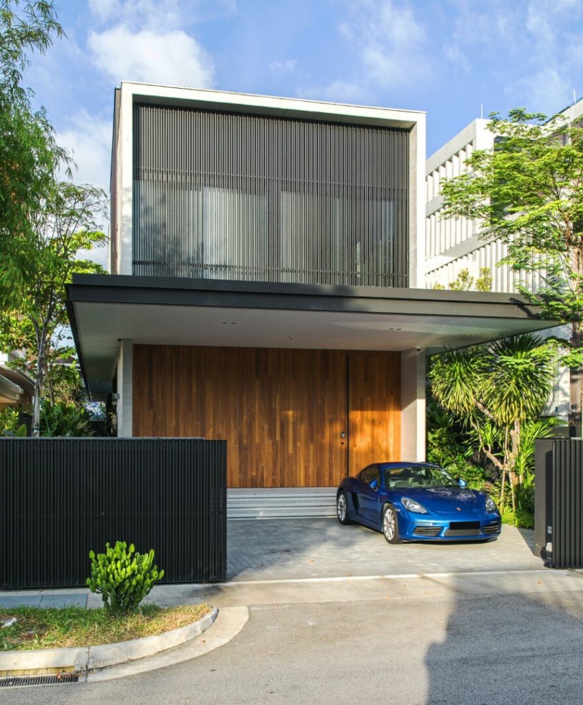 105DW House by ONG&ONG in Singapore