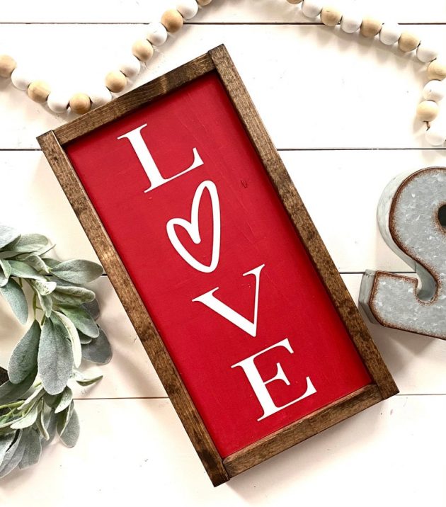 15 Lovely Valentine's Day Sign Designs That Will Charm Your Valentine