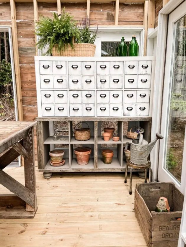 16 Clever DIY Rustic Storage & Organization Projects For Your Home