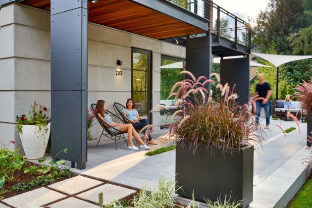 18 Stunning Contemporary Porch Designs That Will Dazzle You
