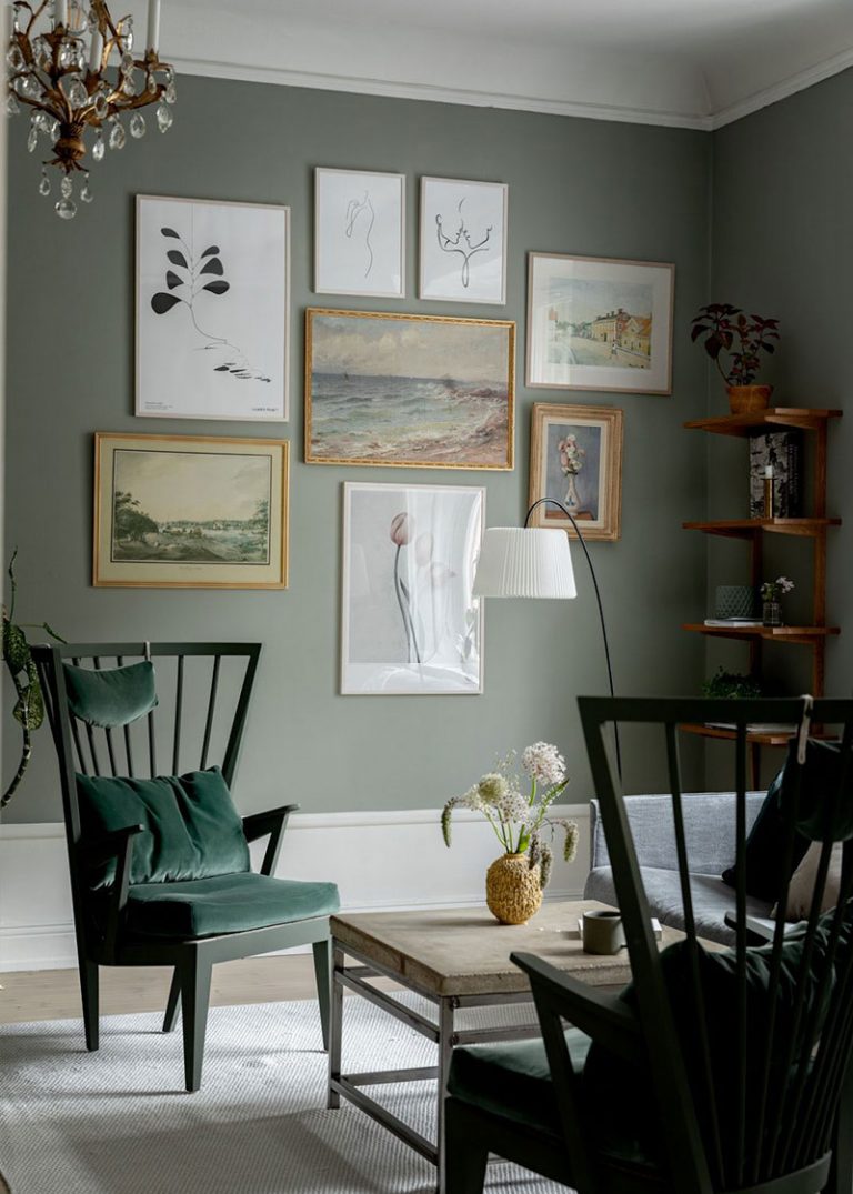 Tips For A Successful Wall Of Frames