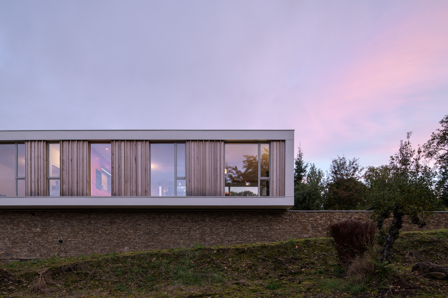 Floating House by Elliott Architects in Corbridge, United Kingdom