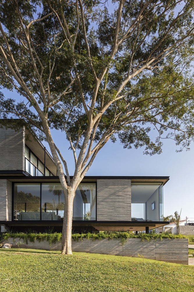 Pomarino House by Sommet in Porongo, Bolivia