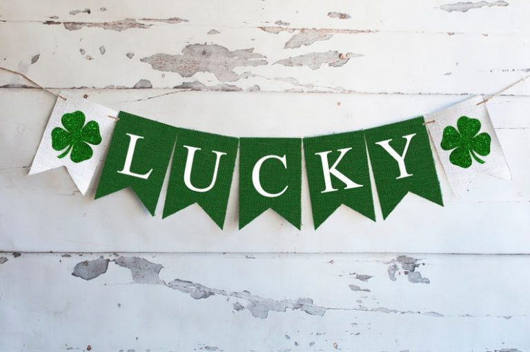 15 Charming St. Patrick's Day Bunting Designs You'll Love