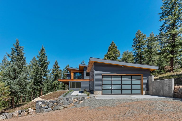 18 Outstanding Contemporary Garage Designs You Must See