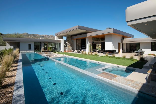 18 Staggering Contemporary Swimming Pool Designs You Will Love