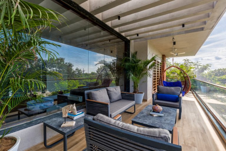18 Superb Contemporary Balcony Designs That Will Blow Your Mind