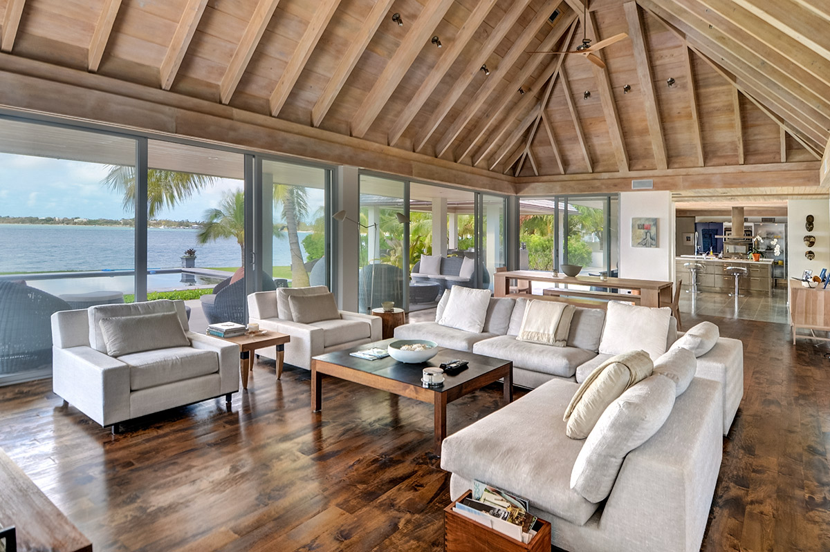 10 Vacation Rental Interior Design Changes for Back-to-Back Bookings