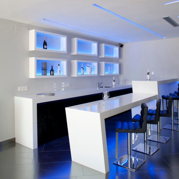 15 Refined Modern Home Bar Designs That Will Captivate You