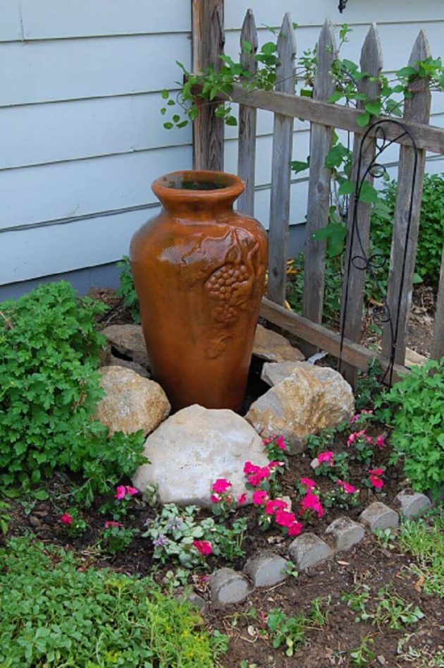 15 Wonderful DIY Water Feature Ideas For Your Spring Garden