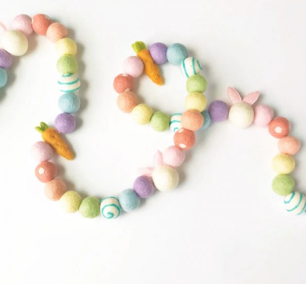 18 Colorful Easter Garland Designs You Can Use In Every Corner Of The Home