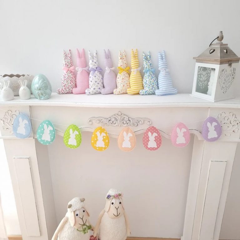 18 Colorful Easter Garland Designs You Can Use In Every Corner Of The Home