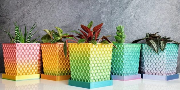 15 Cheerful & Colorful Planter Designs Perfect For Spring
