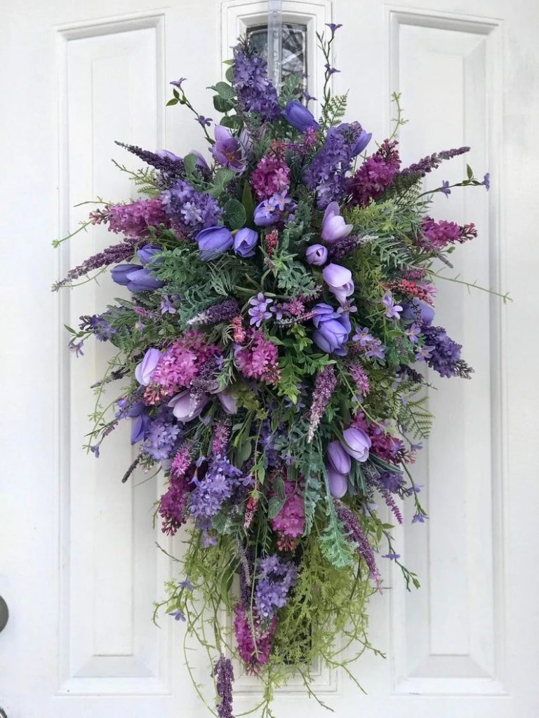 16 Refreshing Natural Spring Wreath Designs That Will Dazzle You