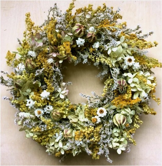 16 Refreshing Natural Spring Wreath Designs That Will Dazzle You