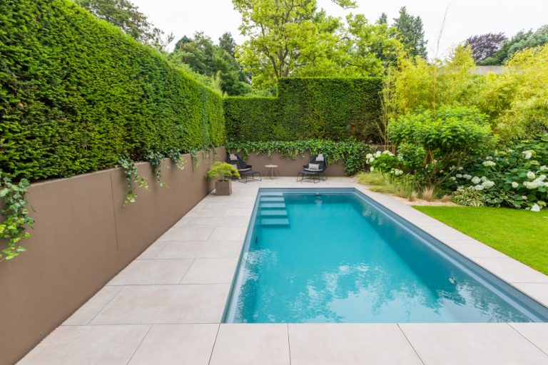 16 Unbelievable Modern Swimming Pool Designs You'll Drool Over