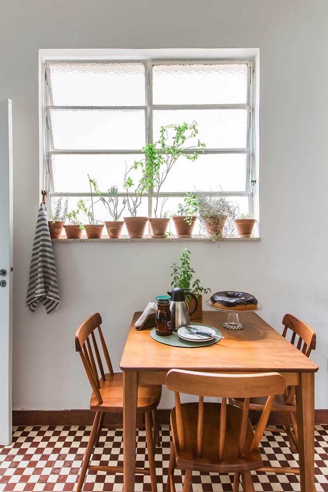 Decor Ideas Of Tables For Small Apartments