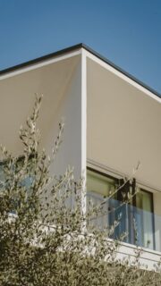 16 Amazing DIY Projects That Make Use Of Repurposed Fence Posts